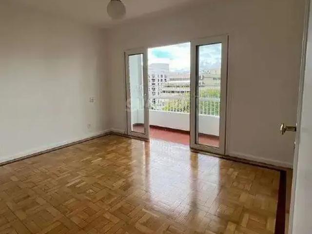 Apartamento para Locação em Porto Alegre/RS Moinhos de Vento 2 Quartos