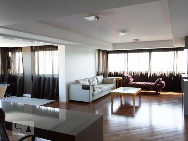Apartamento para Locação em Porto Alegre/RS Moinhos de Vento 3 Quartos