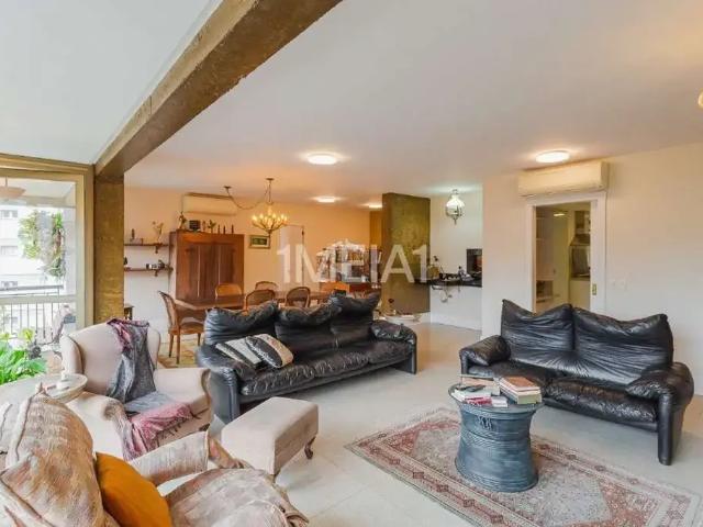 Apartamento para Locação em Porto Alegre/RS Moinhos de Vento 3 Quartos