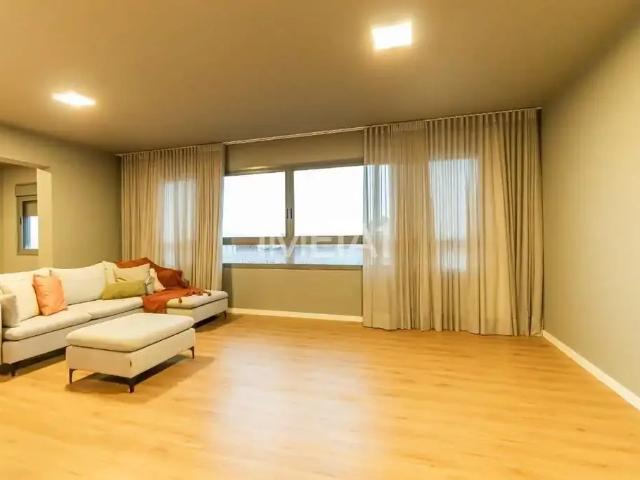 Apartamento para Locação em Porto Alegre/RS Petrópolis 2 Quartos