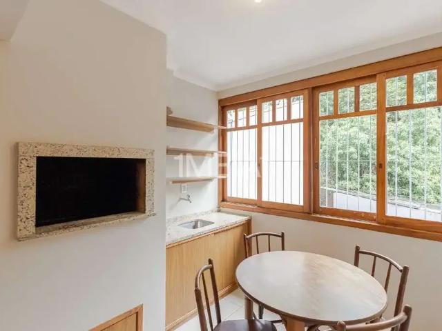 Apartamento para Locação em Porto Alegre/RS Petrópolis 2 Quartos