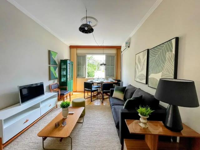 Apartamento para Locação em Porto Alegre/RS Petrópolis 3 Quartos