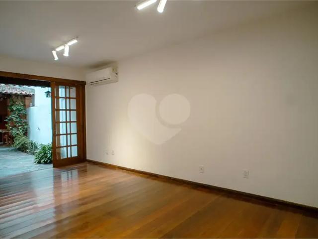 Apartamento para Locação em Porto Alegre/RS Petrópolis 3 Quartos