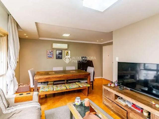 Apartamento para Locação em Porto Alegre/RS Petrópolis 3 Quartos