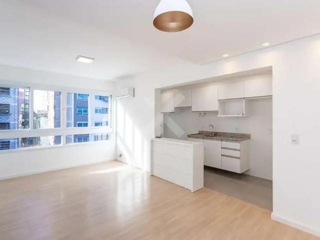 Apartamento para Locação em Porto Alegre/RS Rio Branco 2 Quartos