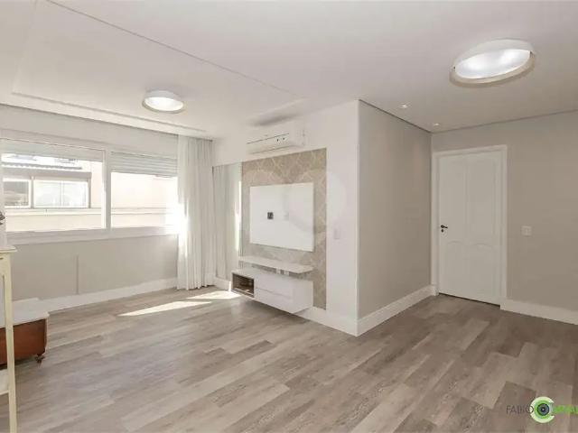 Apartamento para Locação em Porto Alegre/RS Rio Branco 3 Quartos