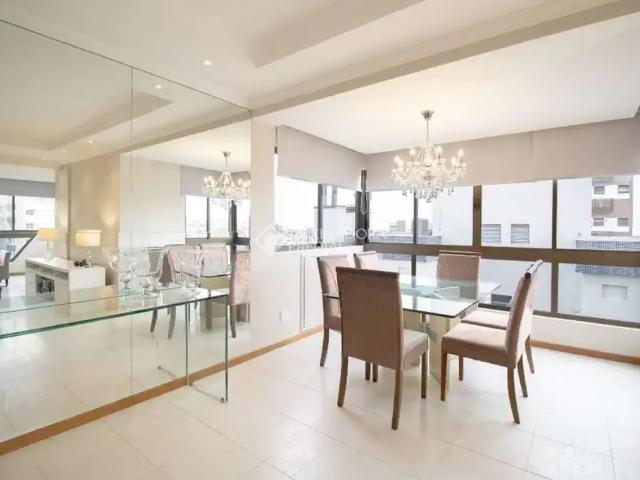 Apartamento para Locação em Porto Alegre/RS Rio Branco 3 Quartos