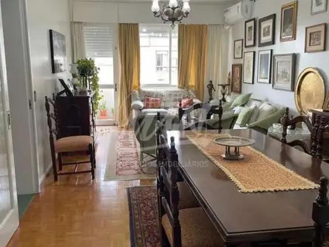 Apartamento para Locação em Porto Alegre/RS Rio Branco 4 Quartos