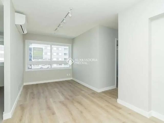 Apartamento para Locação em Porto Alegre/RS São Sebastião 2 Quartos