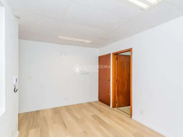 Apartamento para Locação em Porto Alegre/RS Santa Cecília 2 Quartos