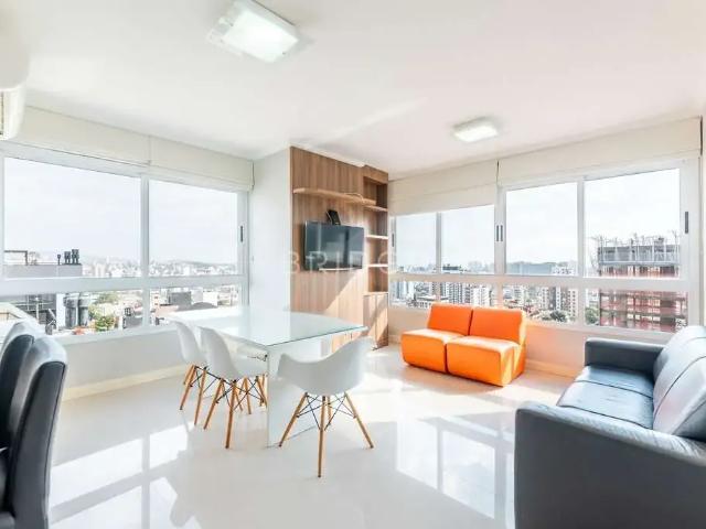 Apartamento para Locação em Porto Alegre/RS Santa Cecília 2 Quartos