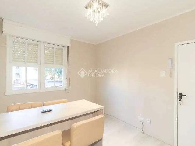 Apartamento para Locação em Porto Alegre/RS Santo Antônio 2 Quartos