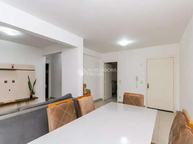 Apartamento para Locação em Porto Alegre/RS Santo Antônio 2 Quartos