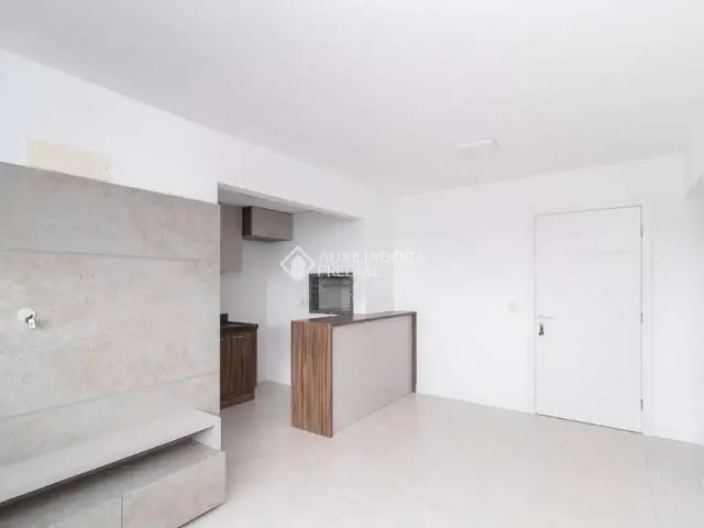 Apartamento para Locação em Porto Alegre/RS Santo Antônio 2 Quartos