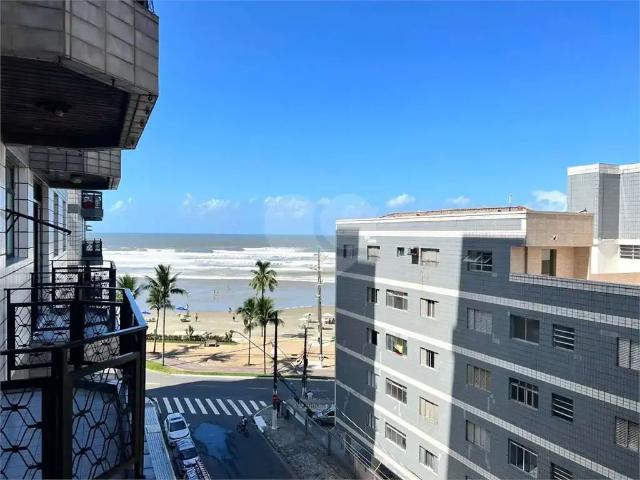 Apartamento para Locação em Praia Grande/SP Tupi 3 Quartos