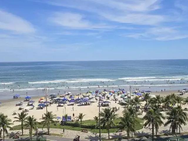 Apartamento para Locação em Praia Grande/SP Maracanã 2 Quartos