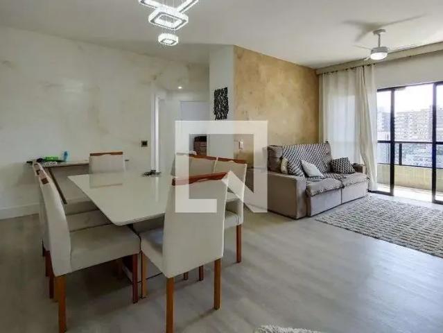 Apartamento para Locação em Praia Grande/SP Maracanã 3 Quartos