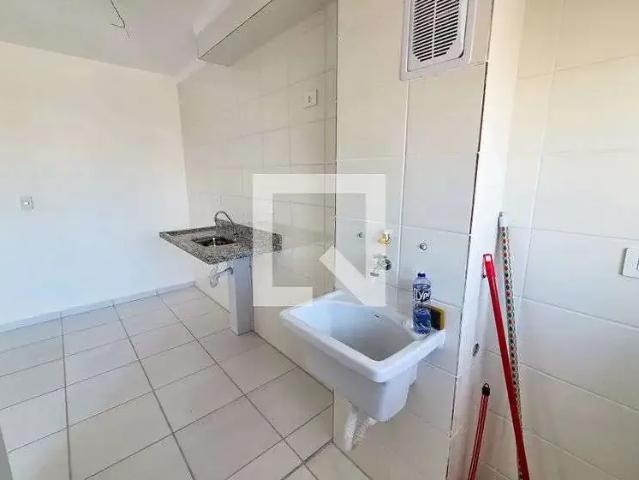 Apartamento para Locação em Praia Grande/SP Boqueirão 2 Quartos