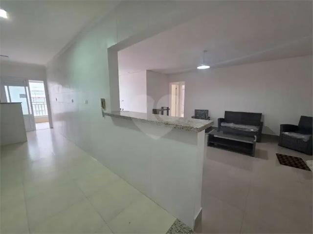 Apartamento para Locação em Praia Grande/SP Campo da Aviação 3 Quartos