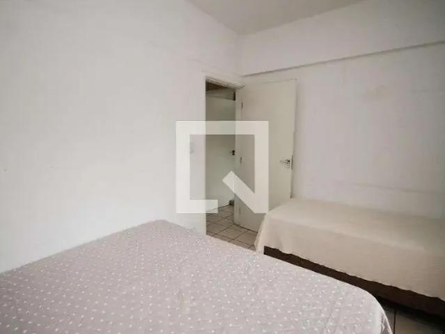 Apartamento para Locação em Praia Grande/SP Canto do Forte 2 Quartos