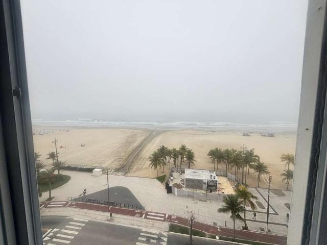 Apartamento para Locação em Praia Grande/SP Guilhermina 2 Quartos