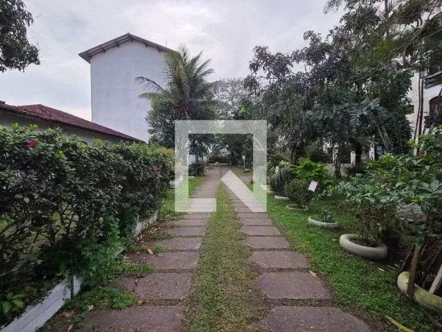 Apartamento para Locação em Praia Grande/SP Maracanã 2 Quartos