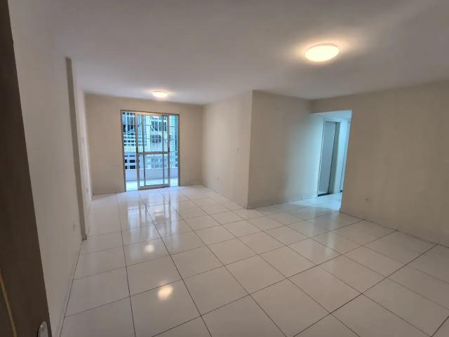 Apartamento para Locação em Recife/PE Várzea 3 Quartos
