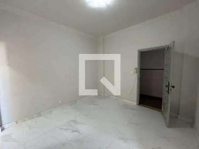 Apartamento para Locação em Rio de Janeiro/RJ Madureira 1 Quartos