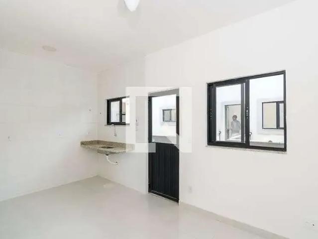 Apartamento para Locação em Rio de Janeiro/RJ Olaria 1 Quartos