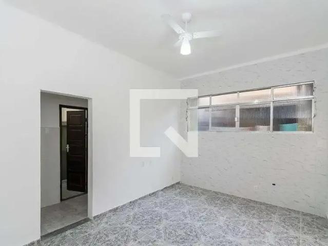 Apartamento para Locação em Rio de Janeiro/RJ Olaria 2 Quartos