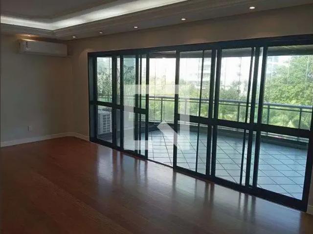 Apartamento para Locação em Rio de Janeiro/RJ Barra da Tijuca 4 Quartos