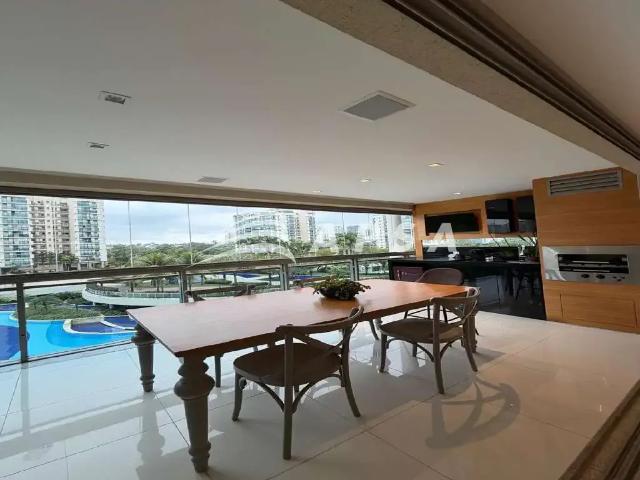 Apartamento para Locação em Rio de Janeiro/RJ Barra da Tijuca 4 Quartos