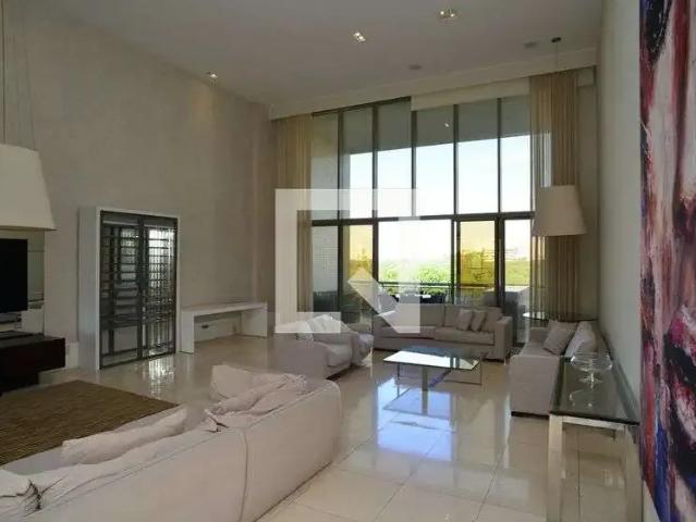 Apartamento para Locação em Rio de Janeiro/RJ Barra da Tijuca 4 Quartos