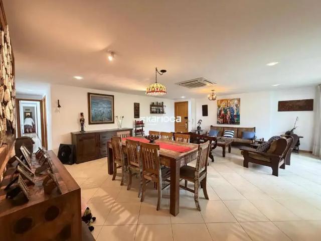Apartamento para Locação em Rio de Janeiro/RJ Barra da Tijuca 4 Quartos
