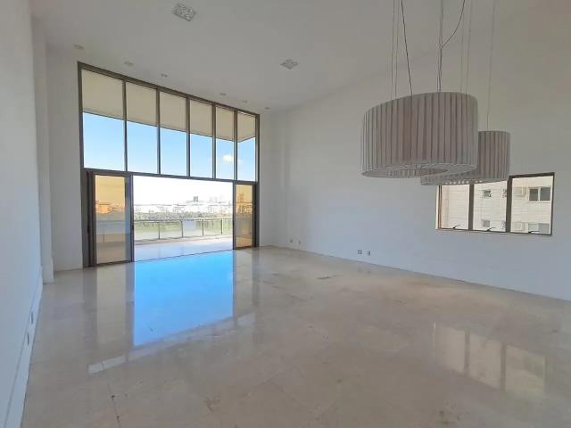 Apartamento para Locação em Rio de Janeiro/RJ Barra da Tijuca 4 Quartos