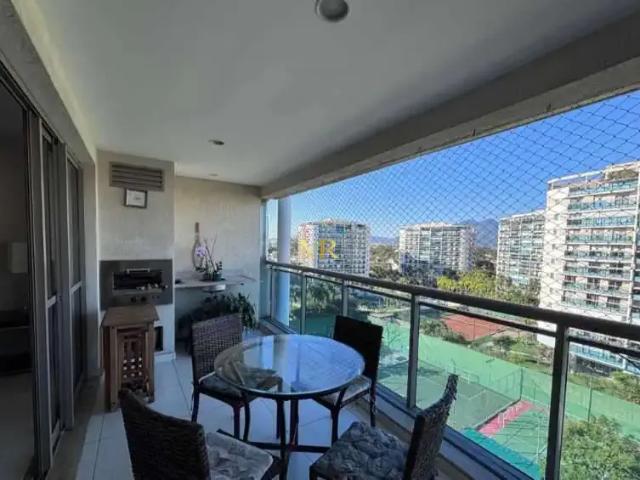 Apartamento para Locação em Rio de Janeiro/RJ Barra da Tijuca 4 Quartos