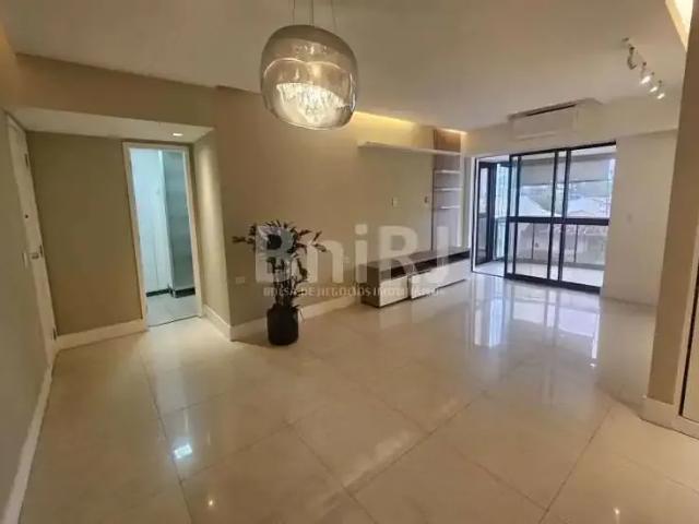 Apartamento para Locação em Rio de Janeiro/RJ Barra da Tijuca 4 Quartos