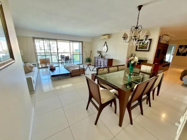 Apartamento para Locação em Rio de Janeiro/RJ Barra da Tijuca 4 Quartos