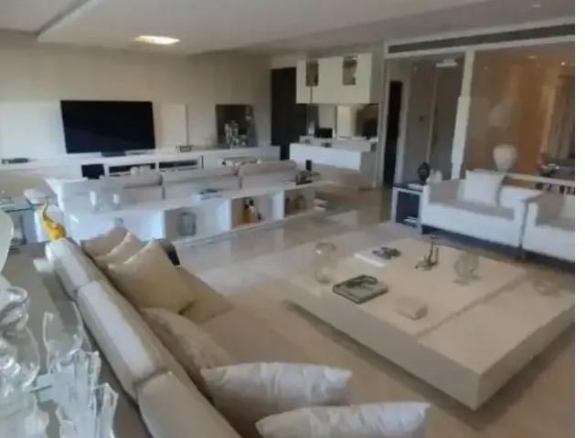 Apartamento para Locação em Rio de Janeiro/RJ Barra da Tijuca 4 Quartos