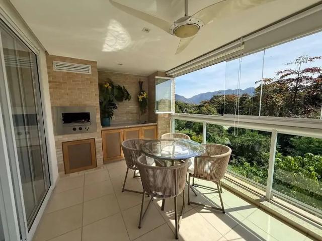 Apartamento para Locação em Rio de Janeiro/RJ Barra da Tijuca 5 Quartos