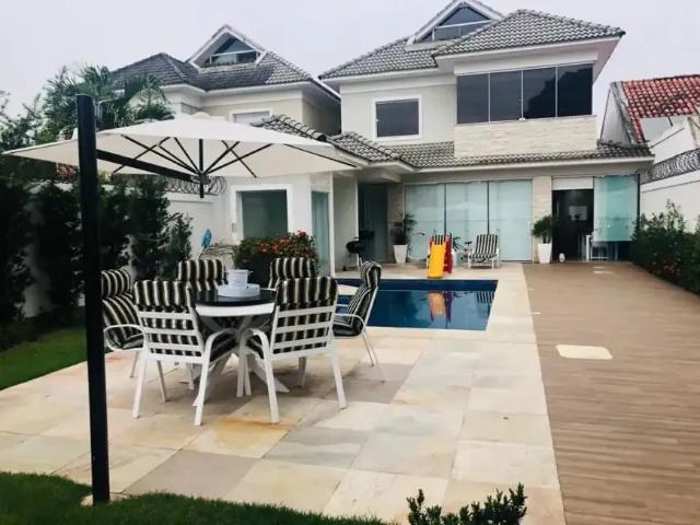 Apartamento para Locação em Rio de Janeiro/RJ Barra da Tijuca 5 Quartos