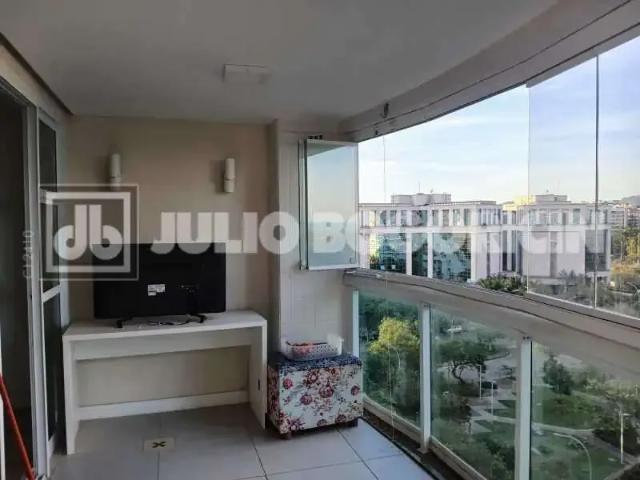 Apartamento para Locação em Rio de Janeiro/RJ Barra da Tijuca 2 Quartos