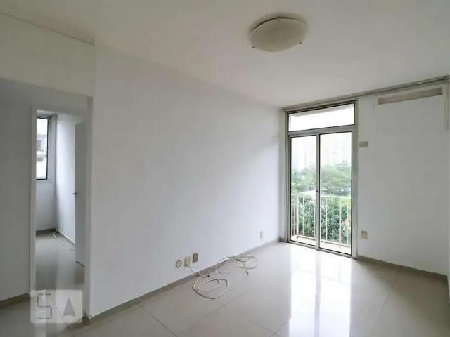 Apartamento para Locação em Rio de Janeiro/RJ Barra da Tijuca 2 Quartos