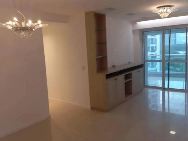 Apartamento para Locação em Rio de Janeiro/RJ Barra da Tijuca 3 Quartos
