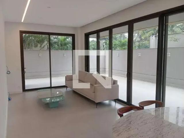 Apartamento para Locação em Rio de Janeiro/RJ Barra da Tijuca 3 Quartos