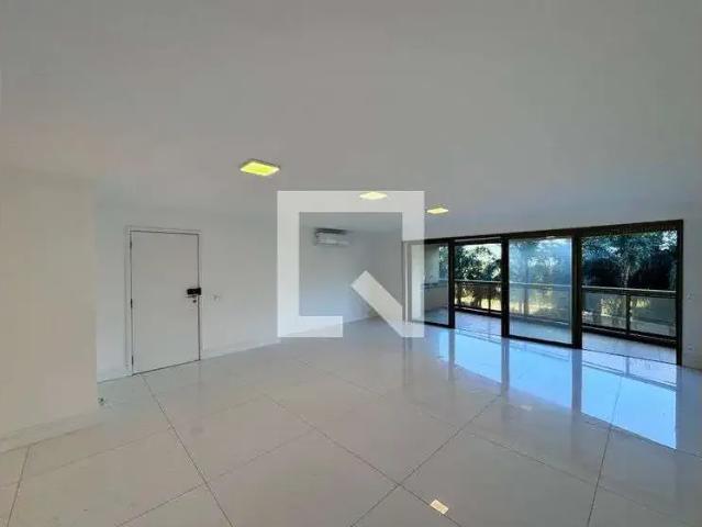 Apartamento para Locação em Rio de Janeiro/RJ Barra da Tijuca 3 Quartos