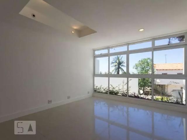 Apartamento para Locação em Rio de Janeiro/RJ Barra da Tijuca 3 Quartos