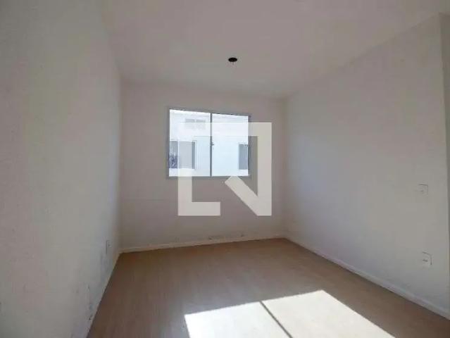 Apartamento para Locação em Rio de Janeiro/RJ Braz de Pina 2 Quartos