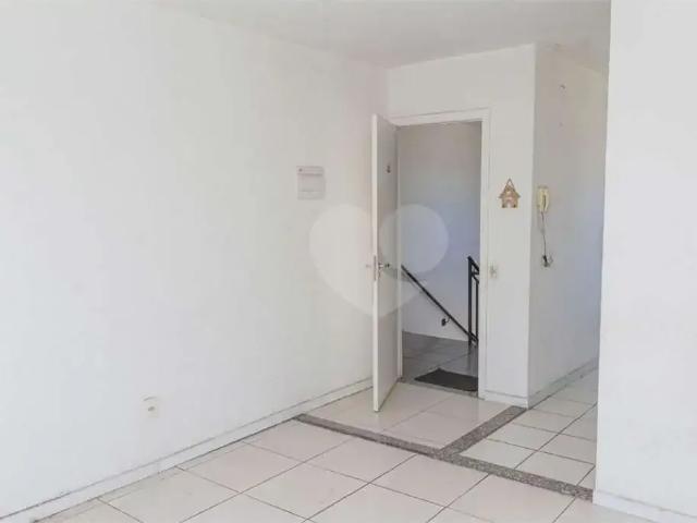 Apartamento para Locação em Rio de Janeiro/RJ Campo Grande 2 Quartos