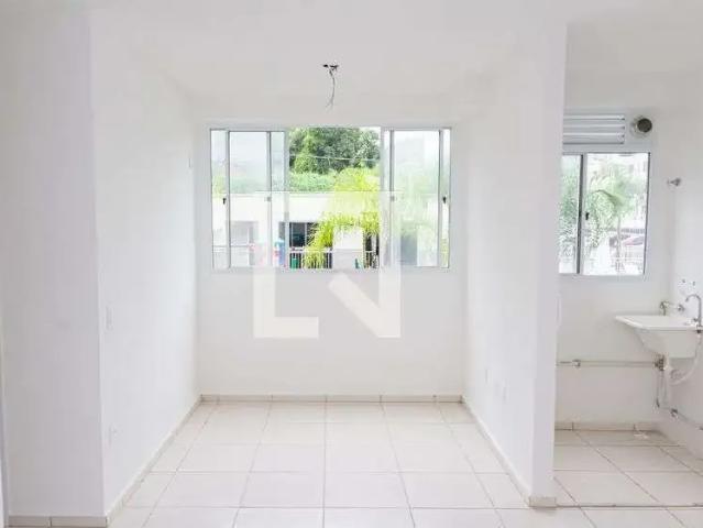 Apartamento para Locação em Rio de Janeiro/RJ Campo Grande 2 Quartos